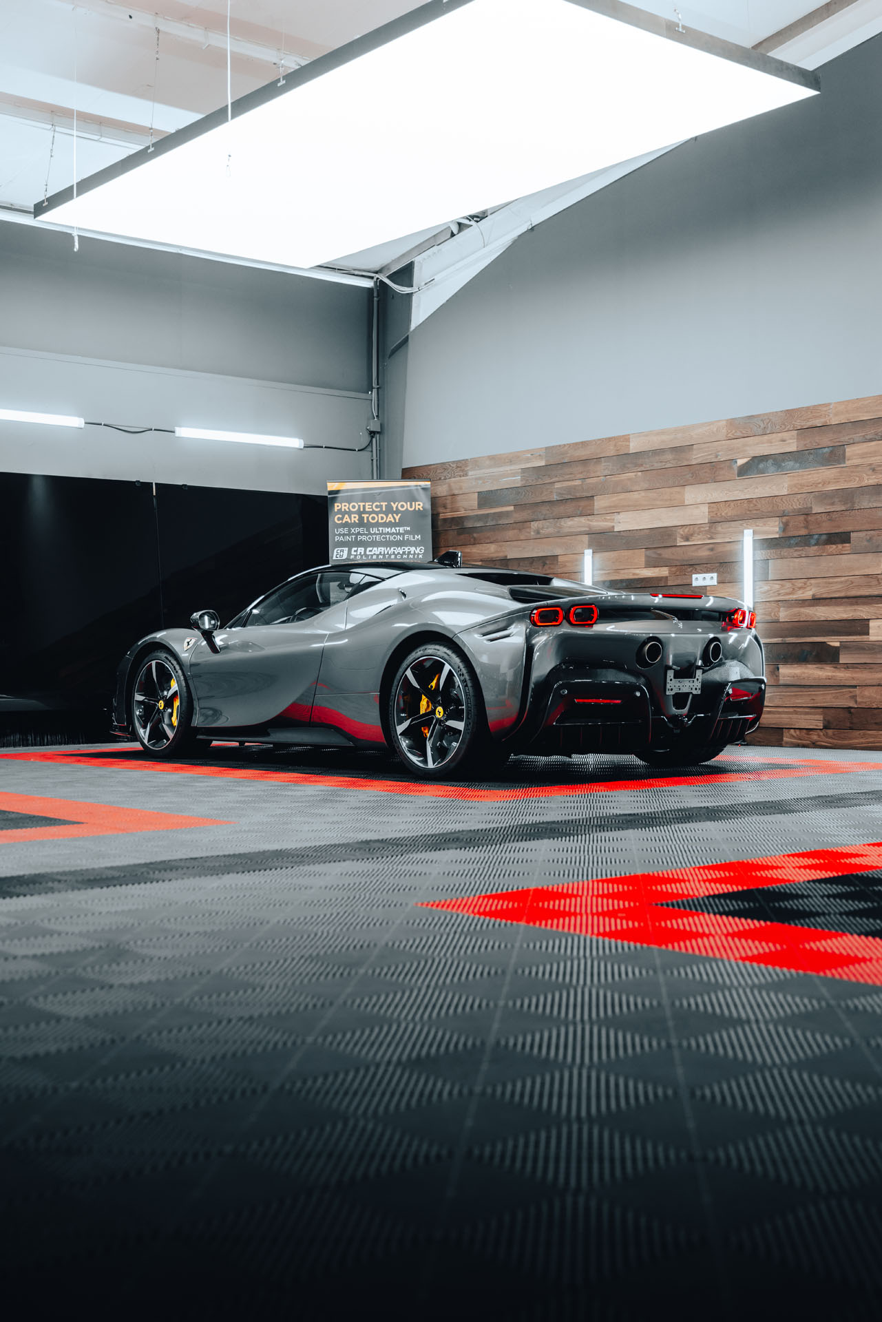 Ferrari SF80 Stradale - Folientechnik Würzburg - Autofolierung ...